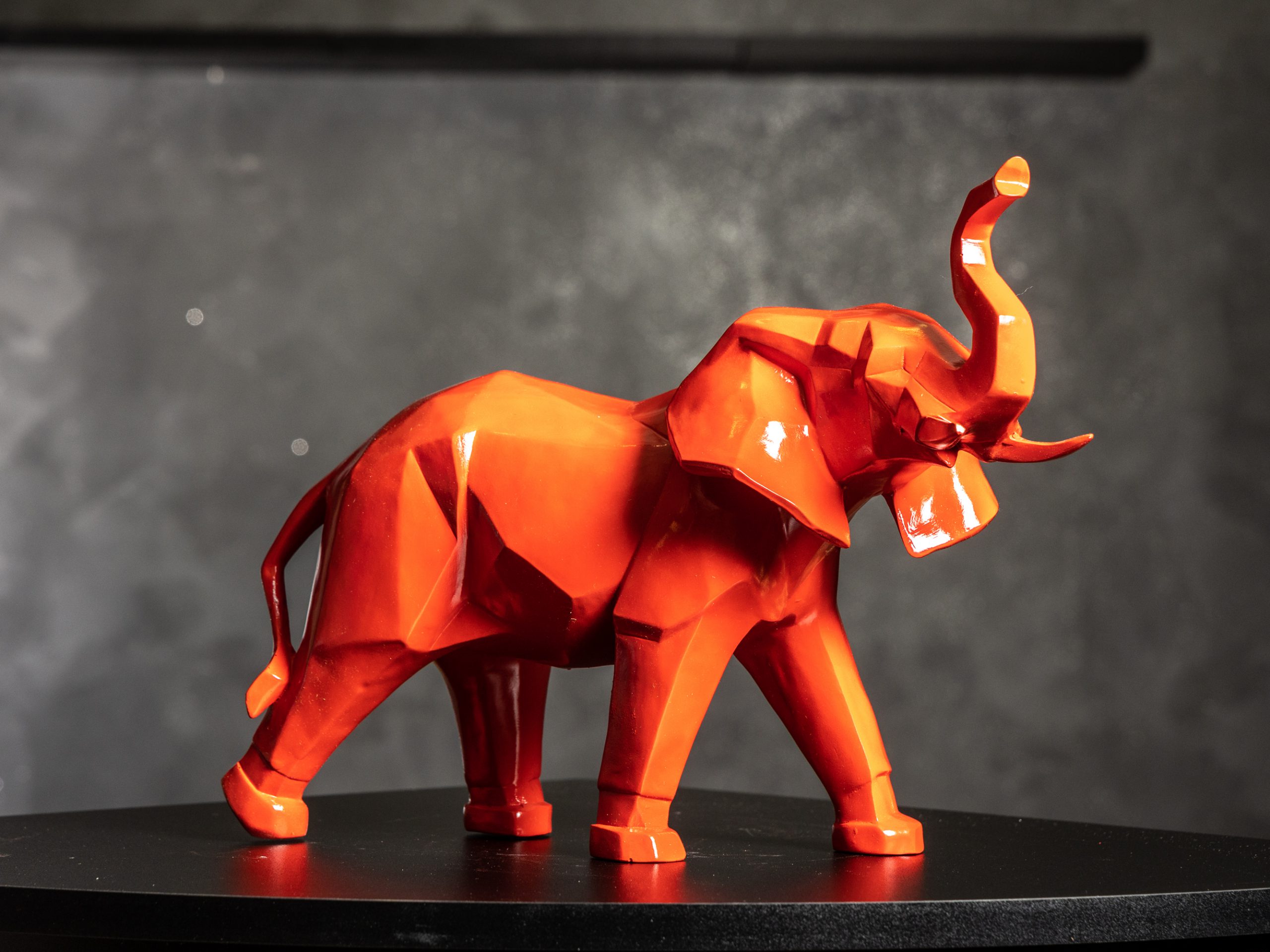 Vendita Elefante Rosso 35cm - Oggetto di design in vetroresina